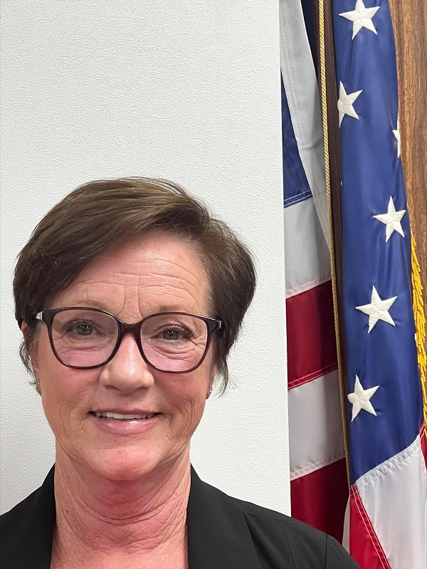 Lisa Thompson's Instagram, Twitter & Facebook on IDCrawl